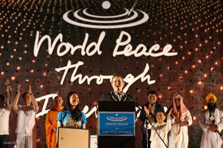 The Photo Collection of the Light of Peace in the Philippines 2014